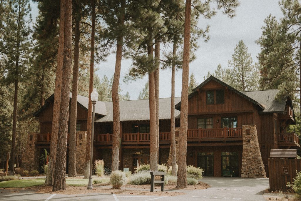 five-pine-lodge-wedding_0004 - Blog